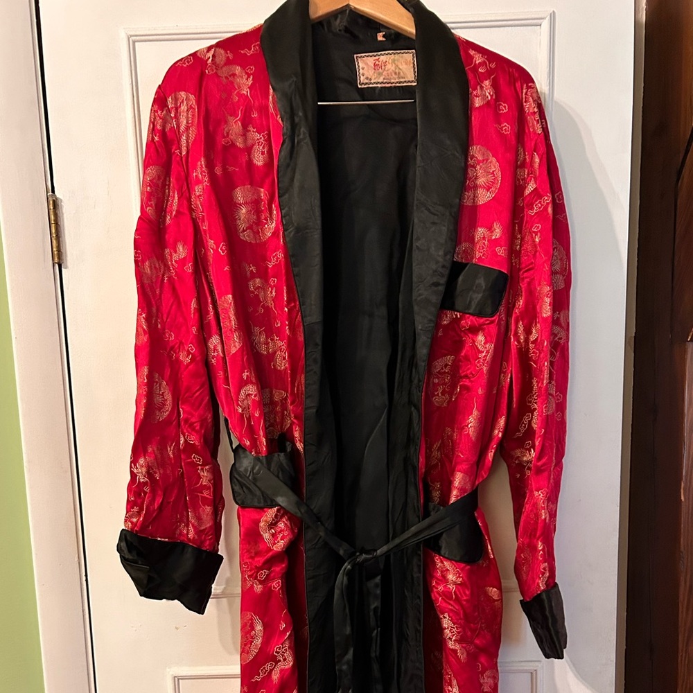 Vintage Mens Smoking Robe 1960s(?) Asian Brocade Robe… - Gem
